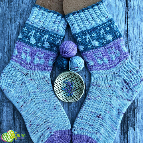 Ravelry: Step To The Beat Socks pattern by Lynne Adriaanse