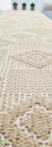 Ravelry: Scattered Diamonds Table Runner pattern by Lynne Adriaanse