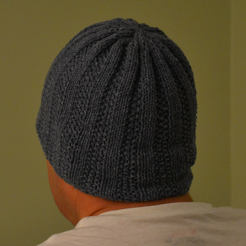 Ravelry: Seeded Rib Hat pattern by Lynne Lounsbury