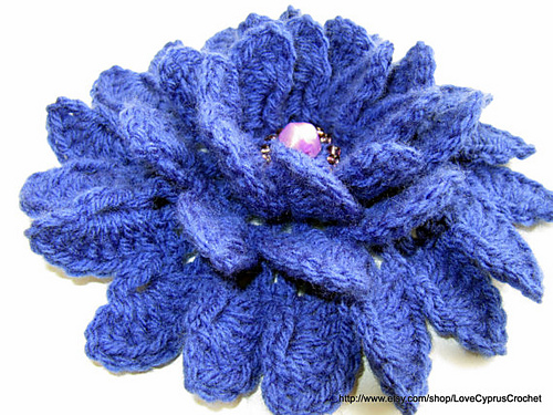 Ravelry: Crochet Flower "Aster" pattern by Milimagfa