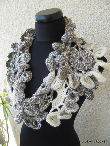 Ravelry: Multicolored "Lyubava" Unique Scarf Tutorial pattern by Milimagfa