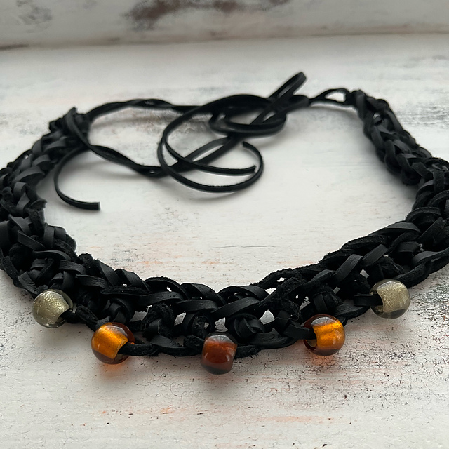Ravelry: Leather and Glass Choker pattern by Mary Beth Temple
