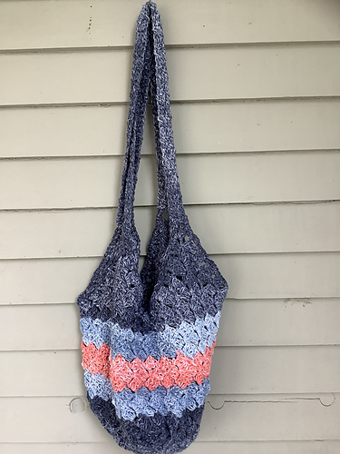 Ravelry: Striations C2C Market Bag pattern by Mary Beth Temple