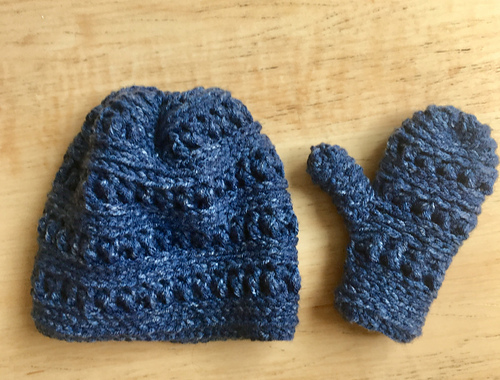 Ravelry: Over the Ridge Beanie pattern by Susan Capizzi