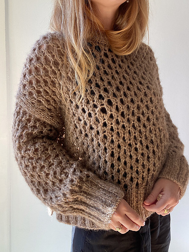 Ravelry: Sweater No. 21 pattern by My Favourite Things