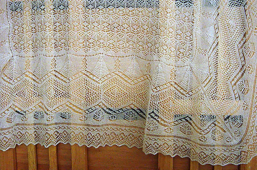 Ravelry: Wedding Ring Shawl pattern by Heirloom Knitting