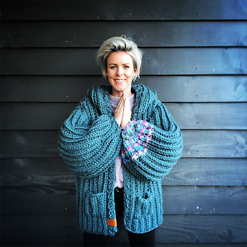 Ravelry: Super chunky hooded cardigan pattern by MYPZ