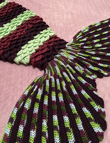 Ravelry: Angel Wing Mermaid Fin pattern by Mad Fruit