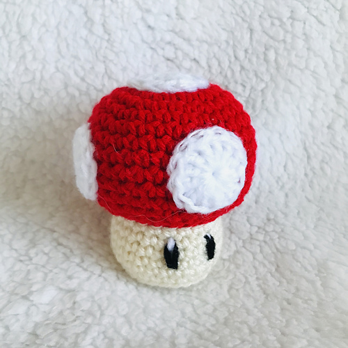 Ravelry: Super Mario Mushroom Power-Up pattern by Madame Wario