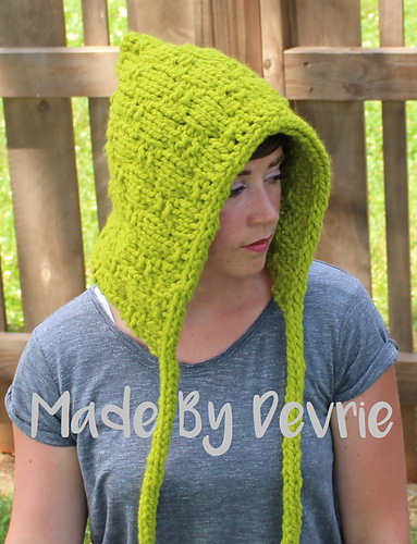 Ravelry: 101 Elf Bonnet pattern by MadeByDevrie