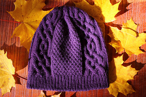 Ravelry: Norway Pine Hat pattern by Sarah Rody
