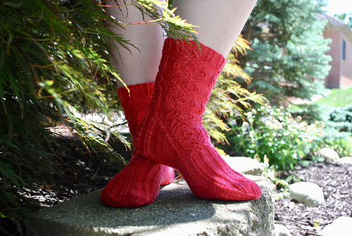 Ravelry: Entwine pattern by Maggie Menzel