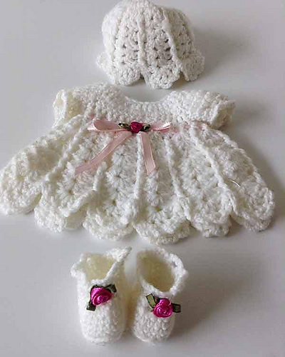 Ravelry: Baby Chloe - PA987 pattern by Maggie Weldon