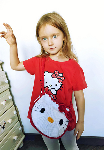 Ravelry: Hello Kitty Bag pattern by Olga Filatova