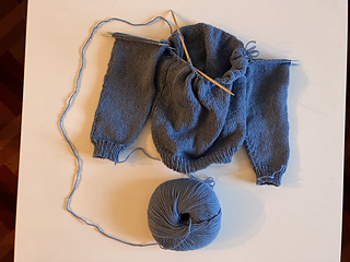 Ravelry: The almost seamless saddle shoulder sweater pattern by ...