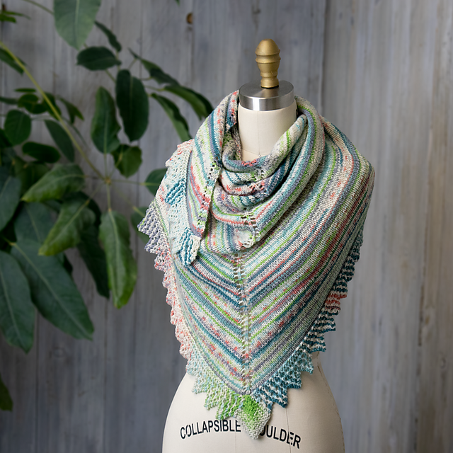 Ravelry: Snuggery Shawl pattern by Kyle Kunnecke and Ashlee Bramwell