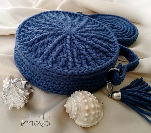 Ravelry: My round bag pattern by CraftyLady