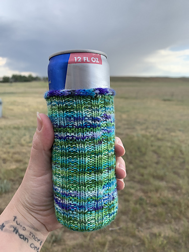 Ravelry: Skinny Can Cozy pattern by Knitty Natty