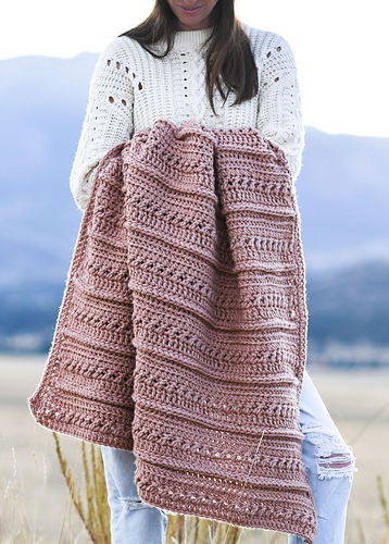 Ravelry: Colorado Throw Blanket pattern by Jessica Reeves Potasz
