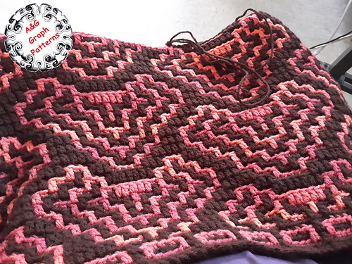 Ravelry: Dragon Scales MO pattern by Angela Foster