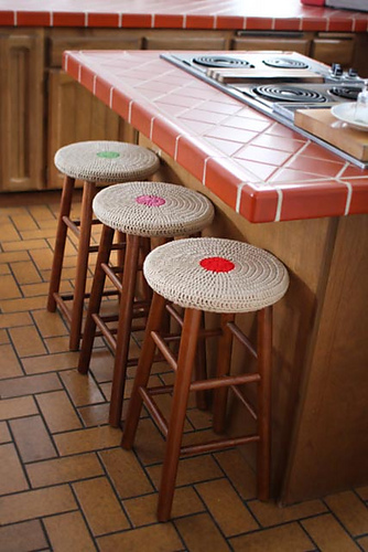 Ravelry: Easy Stool Covers with Seamless Method pattern by Mamachee