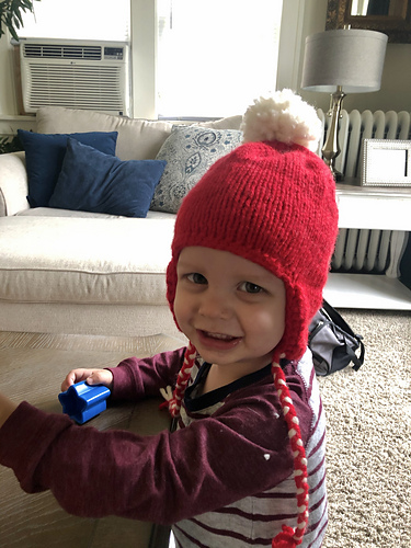 Ravelry: Very Basic Bulky Ear-flap Hat pattern by Anne Carroll Gilmour