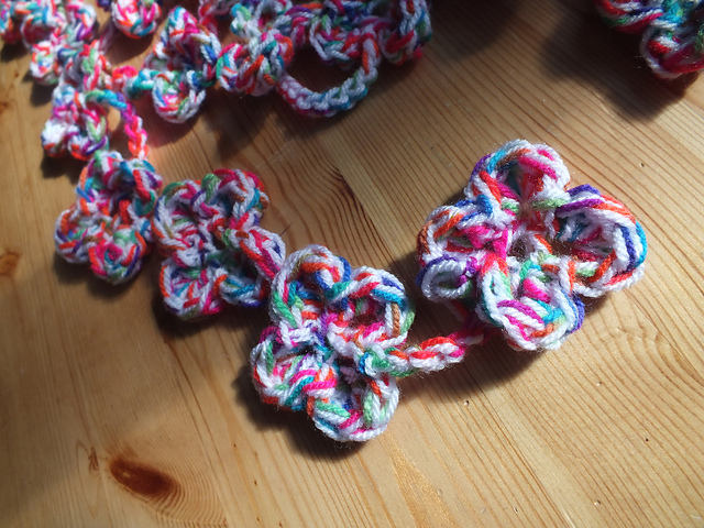 Ravelry: Daisy Chain pattern by Toni Williams