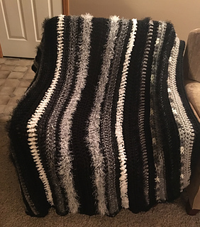 Ravelry: Mammawebb's Shabby Chic Blanket-Black