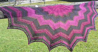 Ravelry: Mandala's Revontuli chianti