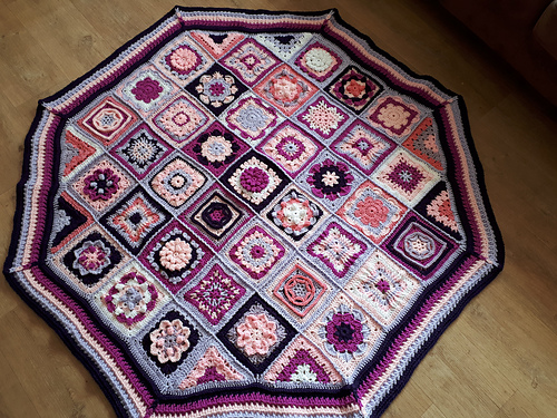 Ravelry: Octa'ghan pattern by Julie Yeager