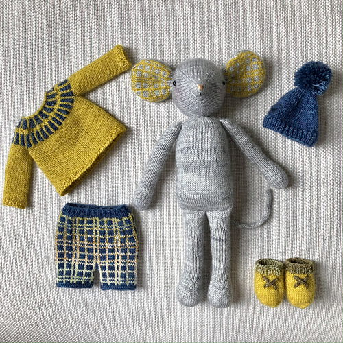 Ravelry: Bailey Mouse pattern by Manon Lemaire
