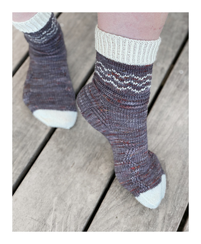 Ravelry: 4 elements socks MKAL pattern by Christelle William