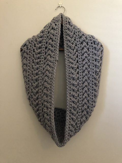 Ravelry: Herringbone Haze Infinity Scarf pattern by Mari Koeck