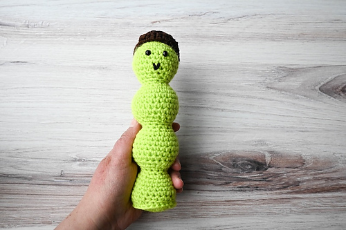 Ravelry: Friendly Inchworm pattern by Marie Segares