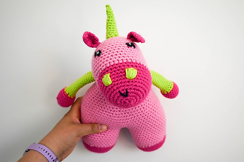 Ravelry: Urbana the Unicorn pattern by Marie Segares