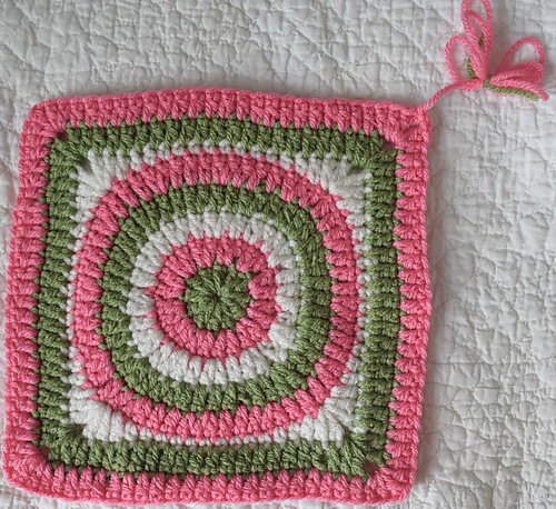 Ravelry: Concentric Circles Granny Square pattern by Marie Segares