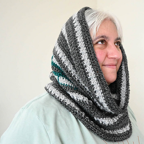 Ravelry: Norma Hooded Cowl pattern by Marie Segares