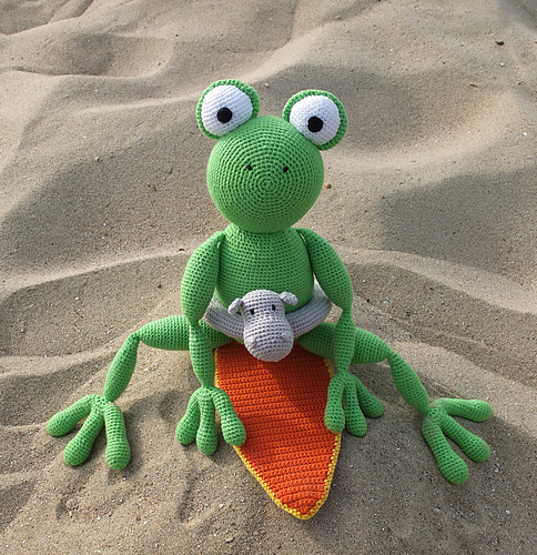 Ravelry: Willy Frog Expansion: surfboard floaty pattern by Marie Lize