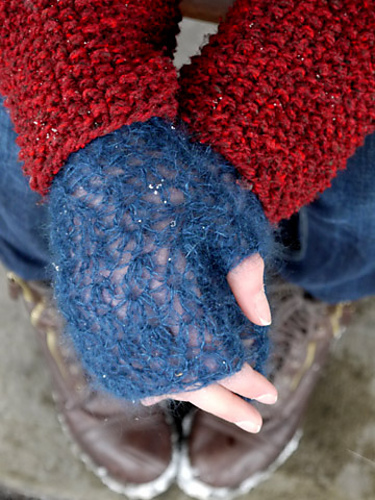 Ravelry: Touch of Fluff pattern by Marika Simon