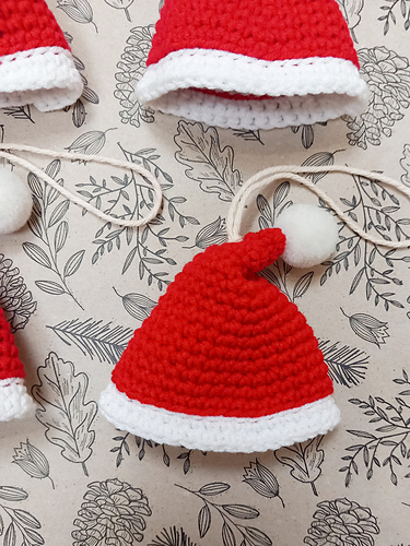 Ravelry: Mini Santa Hats pattern by Marina Nikolaidou