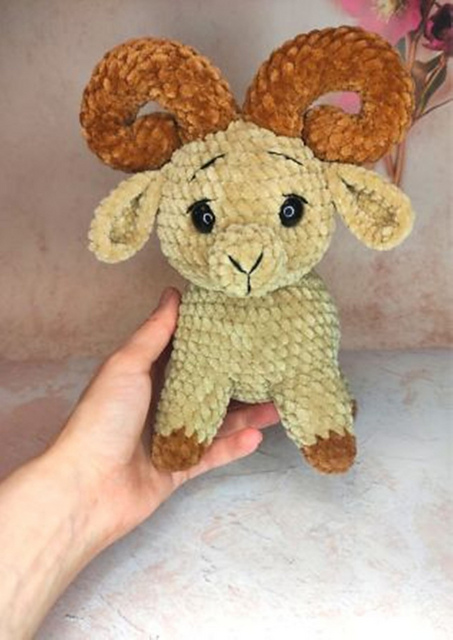 Ravelry: Ram plush toy pattern by Marina Ivanova