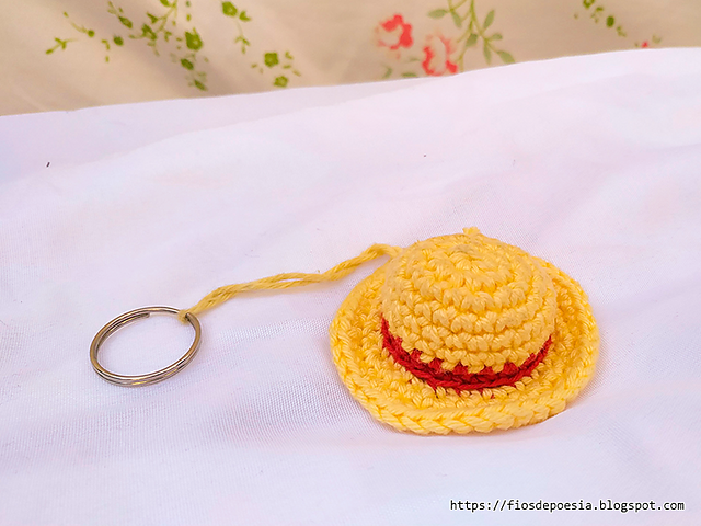 Ravelry: Luffy's Straw Hat Keychain pattern by Marina Menezes