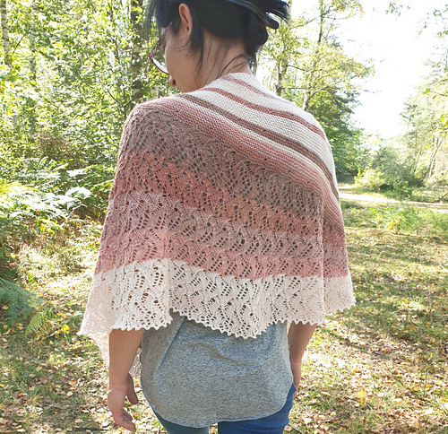 Ravelry: Waves of love pattern by Marion Crivelli