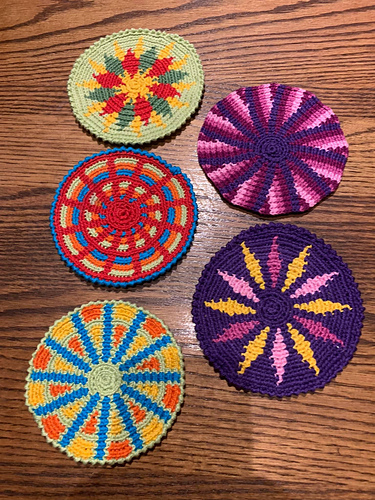 Ravelry: Mochila coasters pattern by Marion Verloop