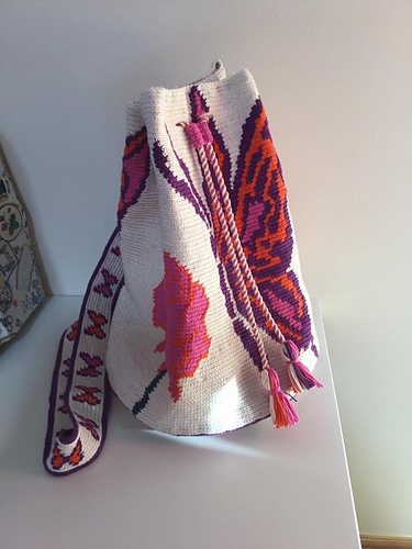 Ravelry: Butterfly Mochila pattern by Marion Verloop