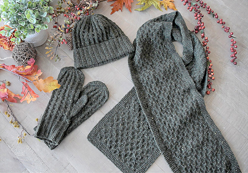 Ravelry: Brookstone Scarf pattern by Marly Bird