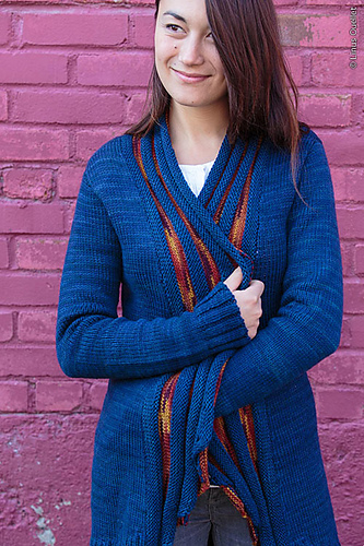 Ravelry: Concertina pattern by Caroline Levander