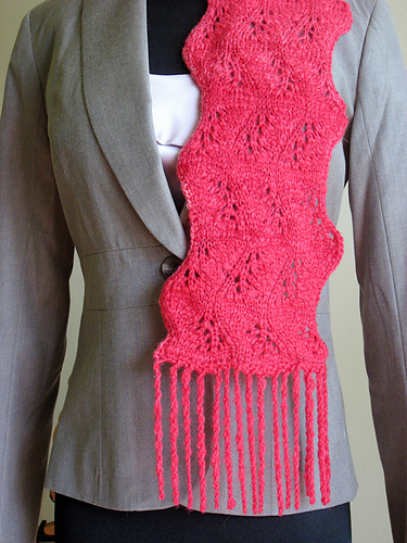 Ravelry: Sinuate pattern by Marnie MacLean
