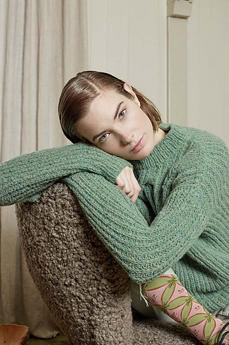 Ravelry: Stand Still pattern by WOOLADDICTS Design Team