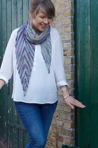 Ravelry: Plum Leaf pattern by Martina Behm